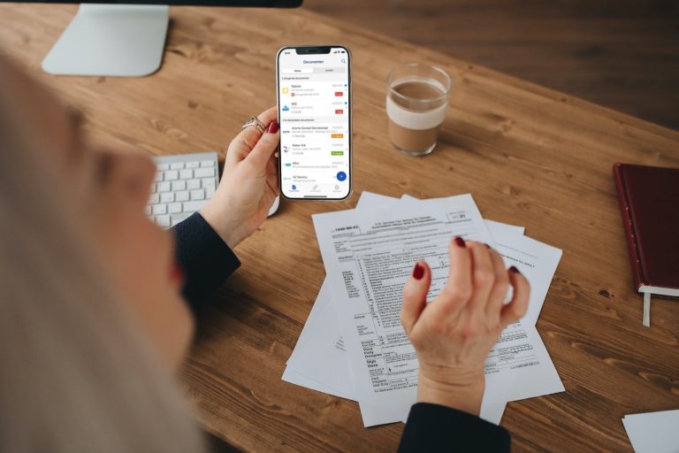 Doccle breidt uit naar Nederland via overname - Doccle BE